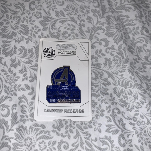 Disney | Accessories | Authentic Disney Parks Exclusive Limited Release ...